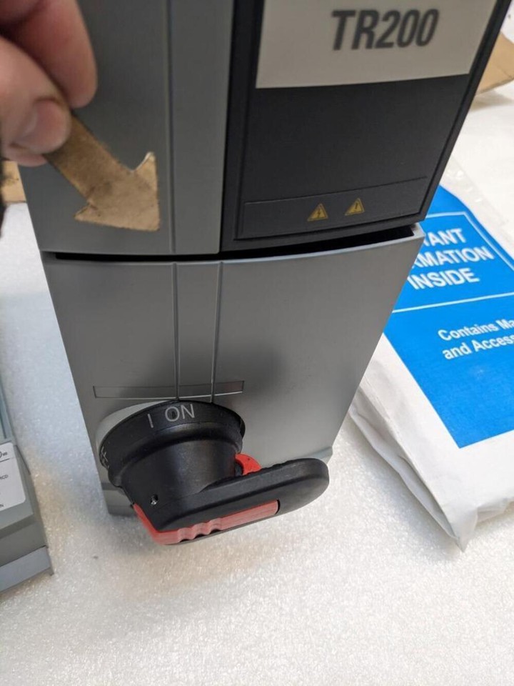 TRANE TR200 131L1510 VARIABLE FREQUENCY DRIVE TYPE 1 IP21 1P4X NEW R27 ...