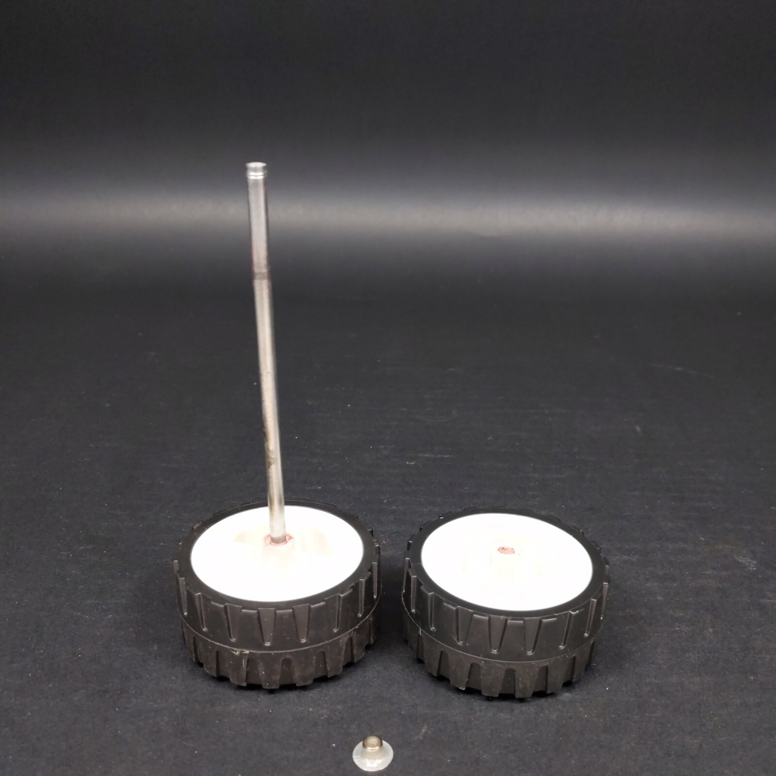 Tonka XR-101 Wheels Tires Axle Assembly Turbine Fire Truck 2950 2960 | eBay