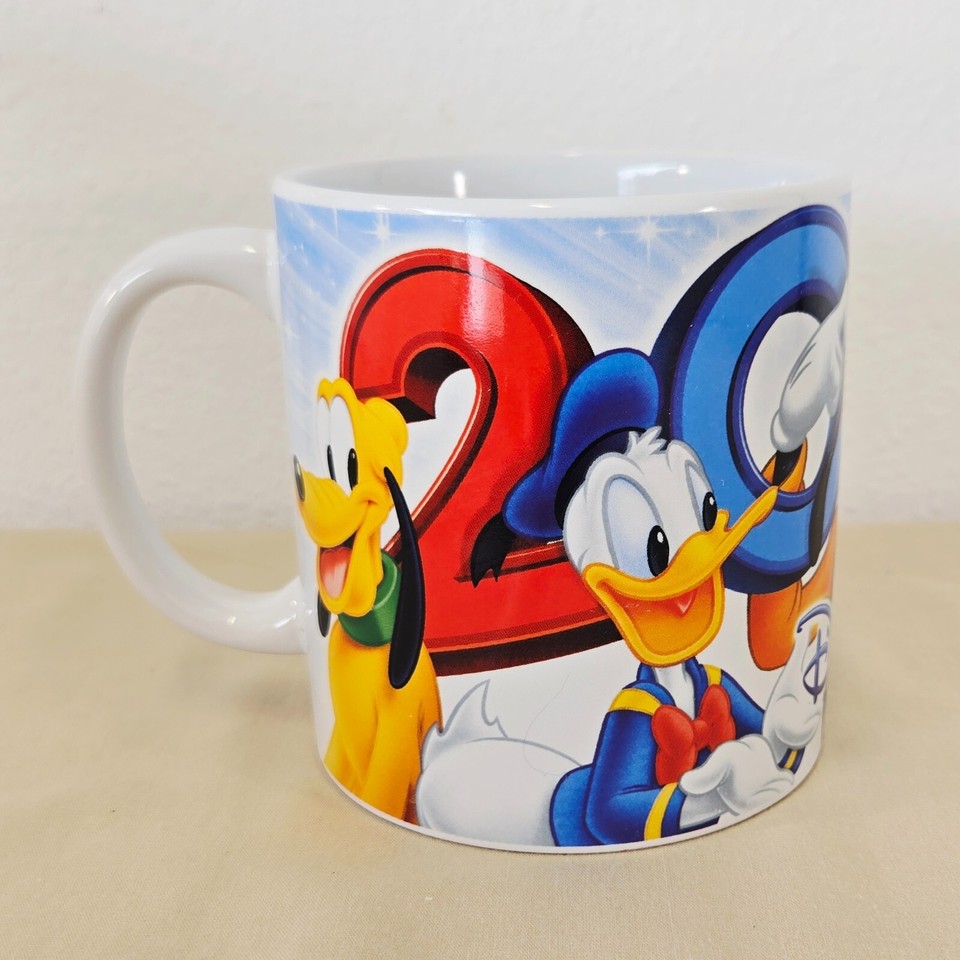 Disney Coffee Mug 2023 Jerry Leigh Donald Duck Goofy Mickey Minnie ...