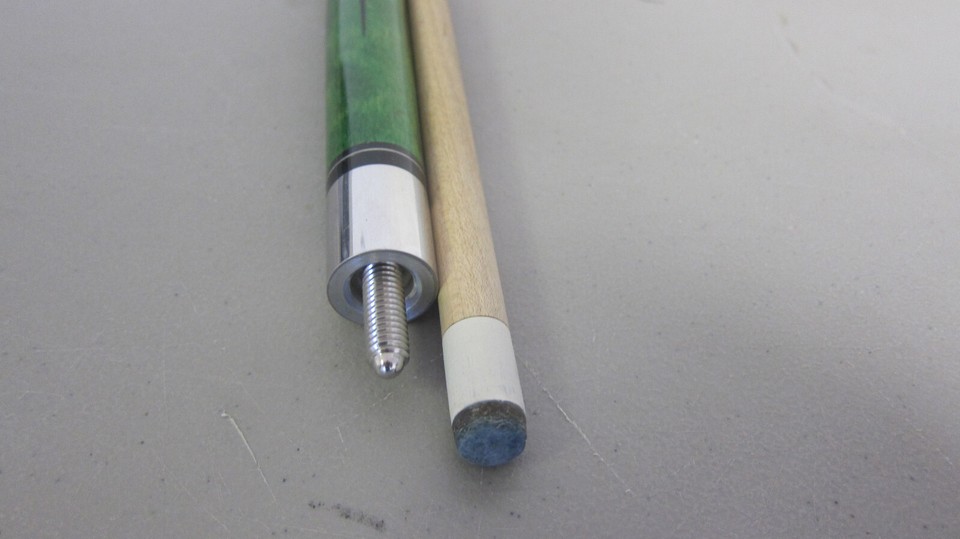 Athena ATH08 Green Shamrock Pool Cue Stick 19oz. 58" Long - FREE ...