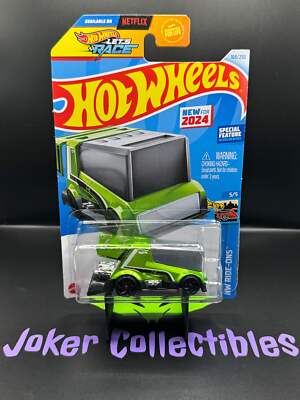 Hot Wheels 2024 Let's Race Green Rink Racer # 168/250 HW Ride-Ons # 5/5 ...
