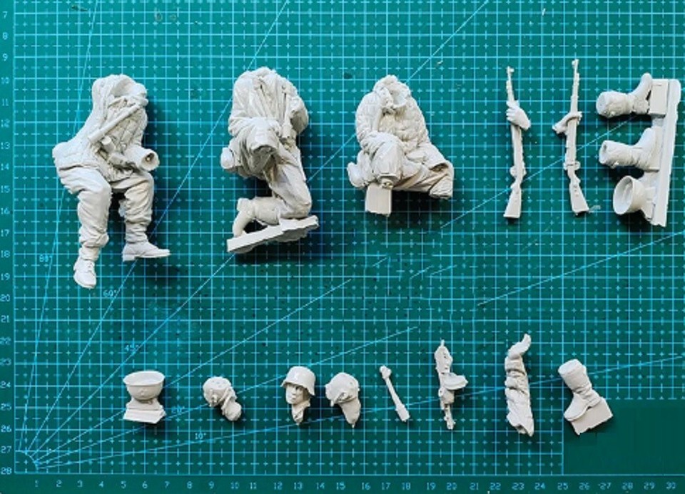 1/16 Resin 3 Figure Model Kit German Soldiers Crew No Tank Riders WW2 ...