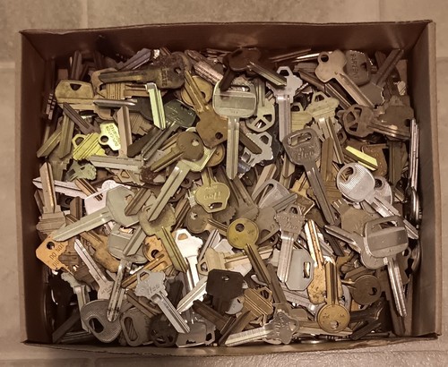 Lot of 14 Lbs UNCUT Key BLANKS HOUSE CARS etc Lot old vintage KEYS | eBay