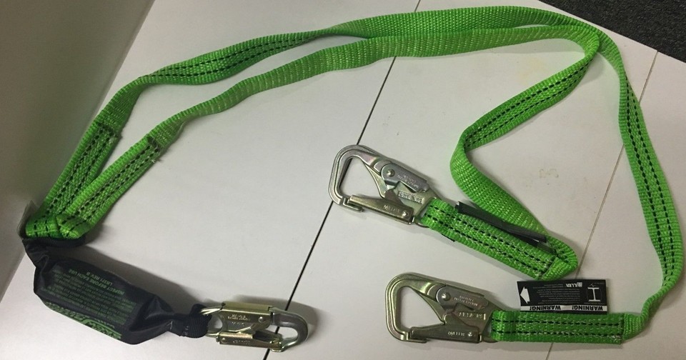 MILLER TIE BACK 6 FT STRAP LANYARD 9.5 FT FALL Sperian 4YF78 PROTECTION ...