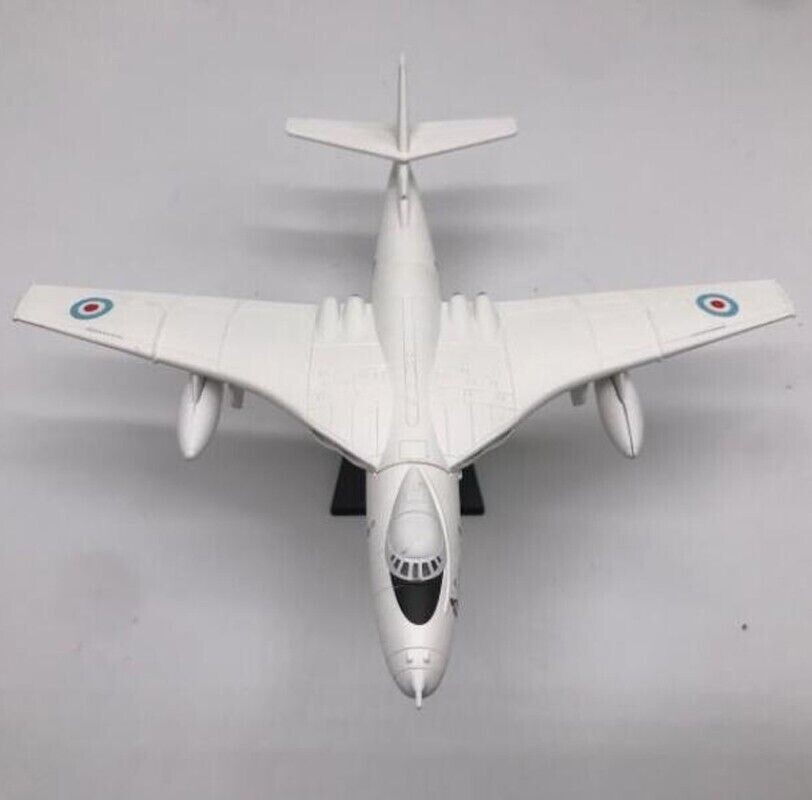 1:144 RAF Vickers Valiant XD818 Bomber Aircraf Model Diecast Military ...