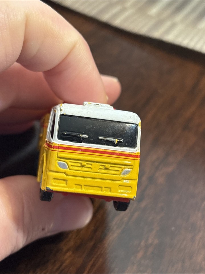 NEWRAY - Engine 3 fire truck - Rare Yellow. Pull Back Friction. B88 1/ ...