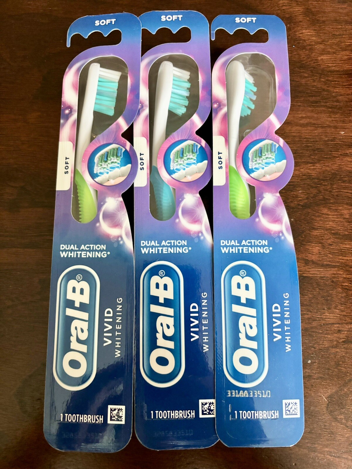 Lot of 3 Oral-B Dual Action Vivid Whitening Soft Bristles Toothbrushes ...