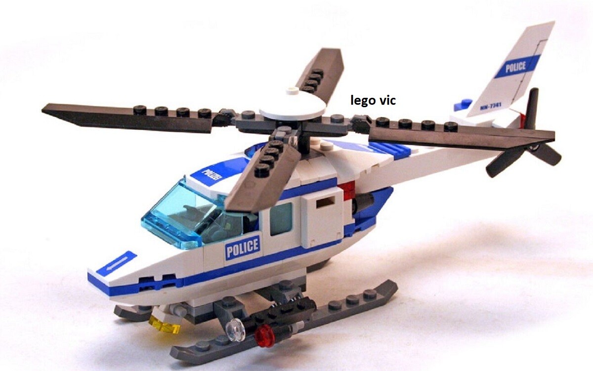 Helicoptere Lego City 7741 d’occasion