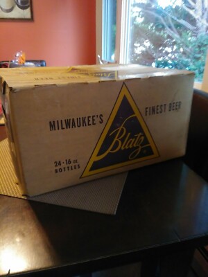 Blatz Milwaukee's Finest Cardboard Beer Case Rare!! | eBay