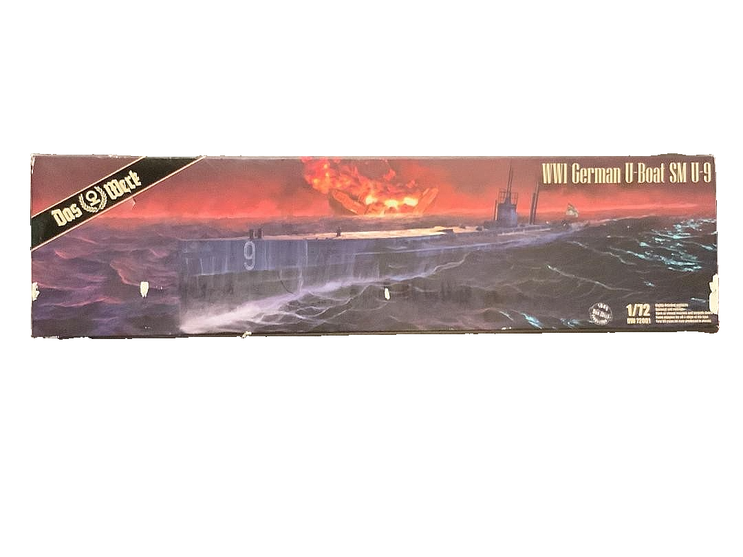 Das Werk 1/72 SM U-boot U-9 German WWI Petroleum-Electric U-boat (DW ...