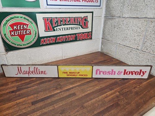 Q31- Vintage 1970s Maybelline Make-Up Sign Original Store Rack Display ...
