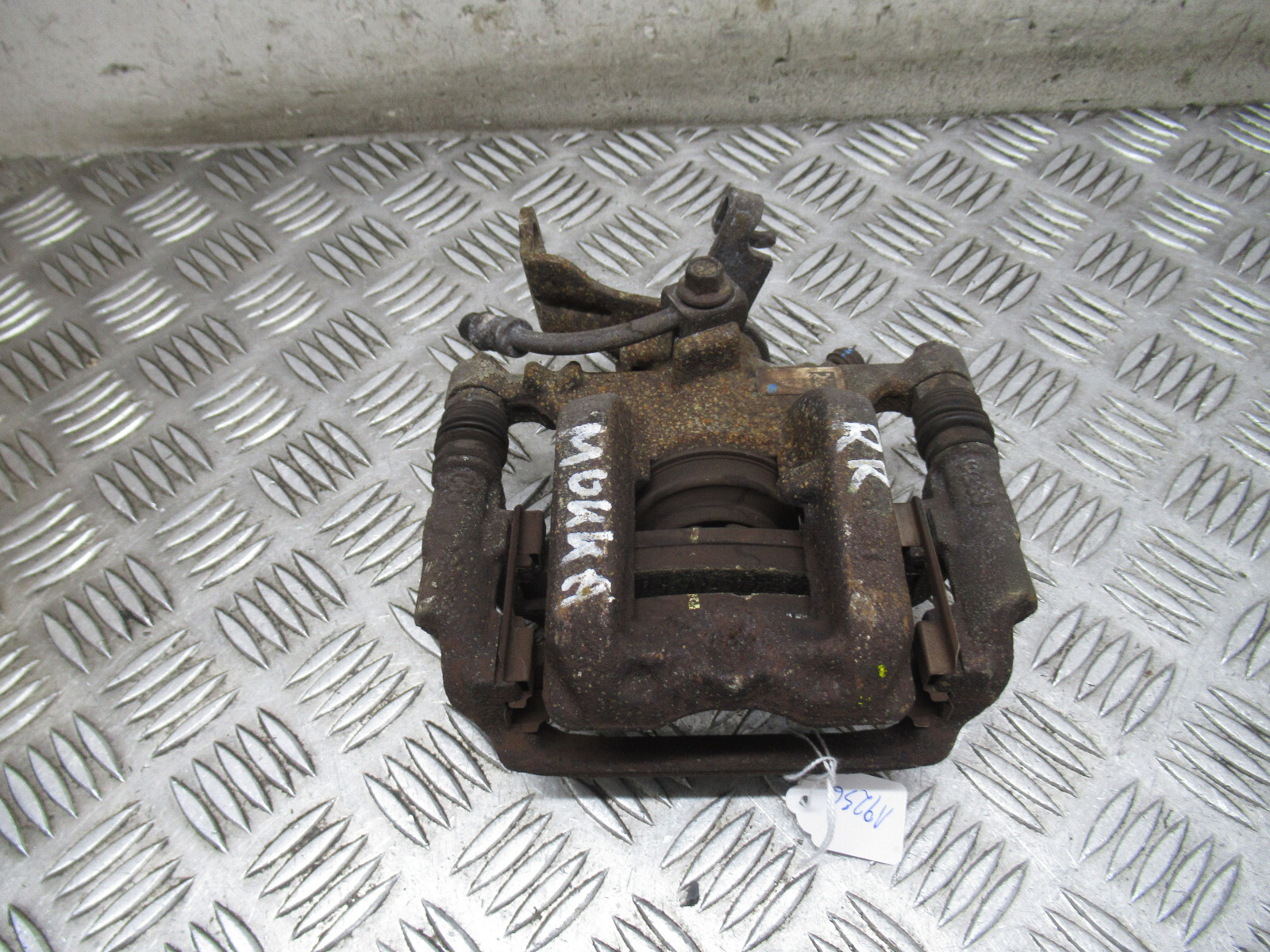 2017 Vauxhall Mokka 1.6 Diesel Right off Side Rear Brake Caliper ...