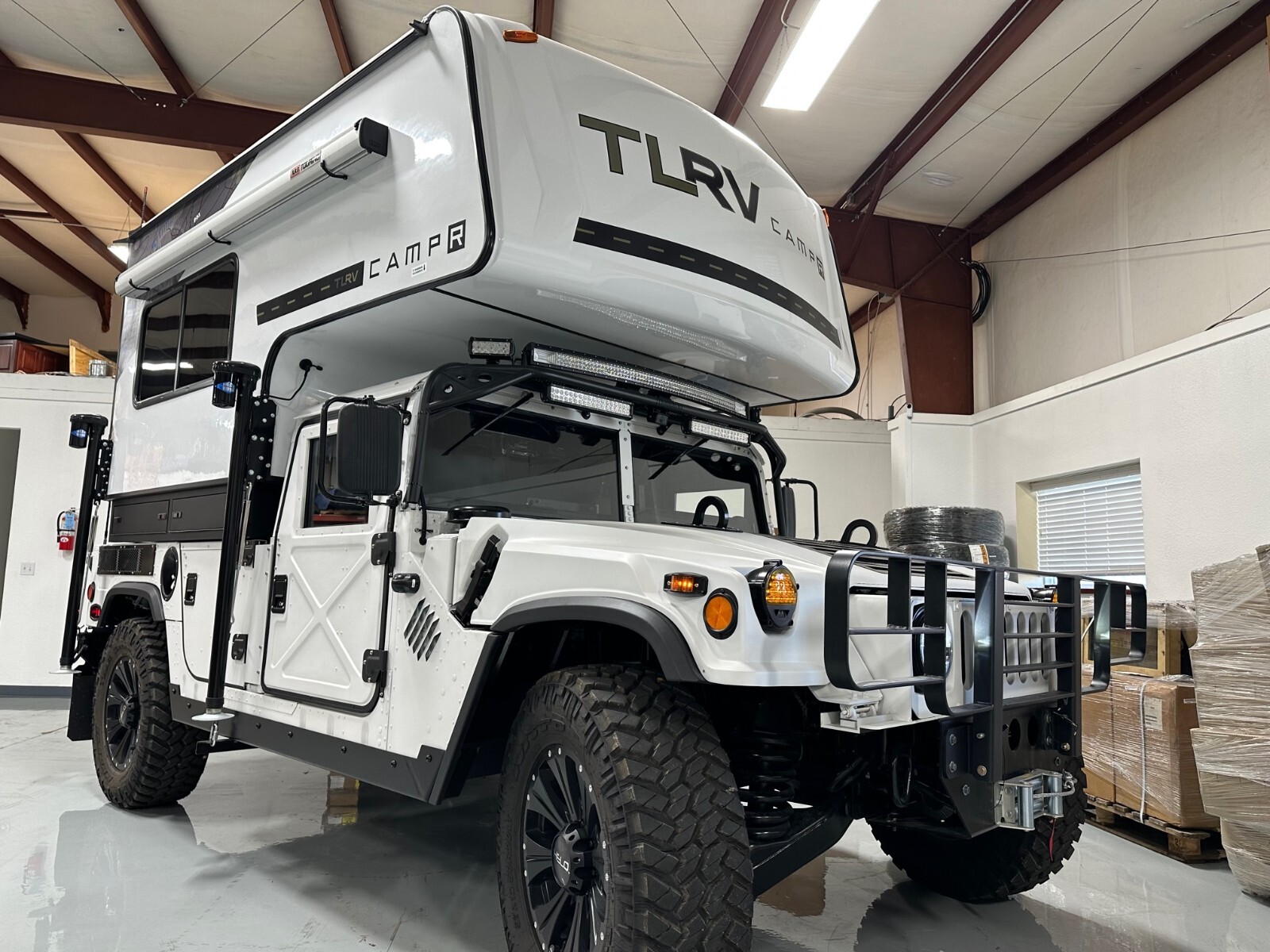 2022 Hummer H1
