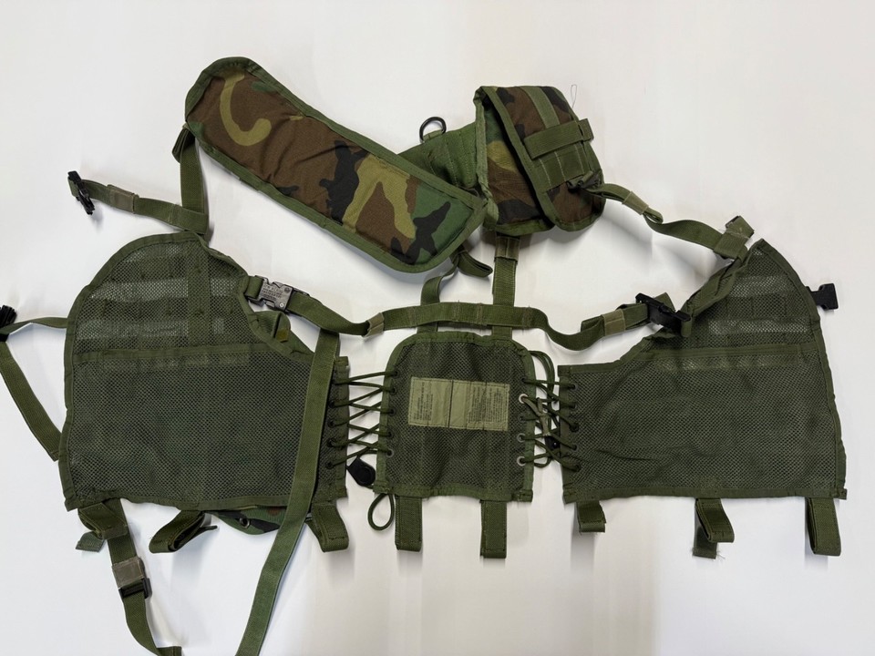 Michael Bianco MOLLE Load-Carrying Equipment Medic Vest w/ Pouch M81 ...