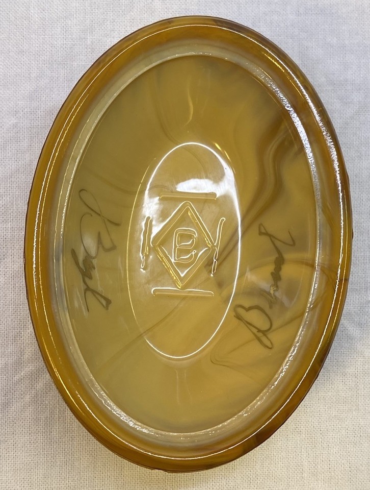 Boyd Art Glass 3” Hen On Nest In Butternut ??? # 164 SIGNED BERNARD ...