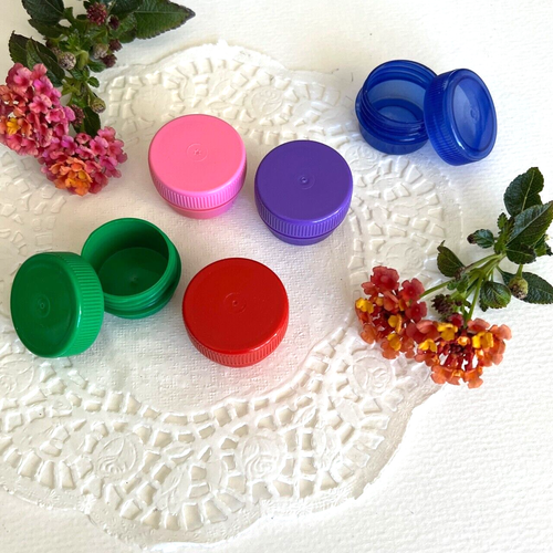 Mini Plastic JARS 50 1/4oz 1 Tsp Screw Cap Container 3301 DecoJars ...