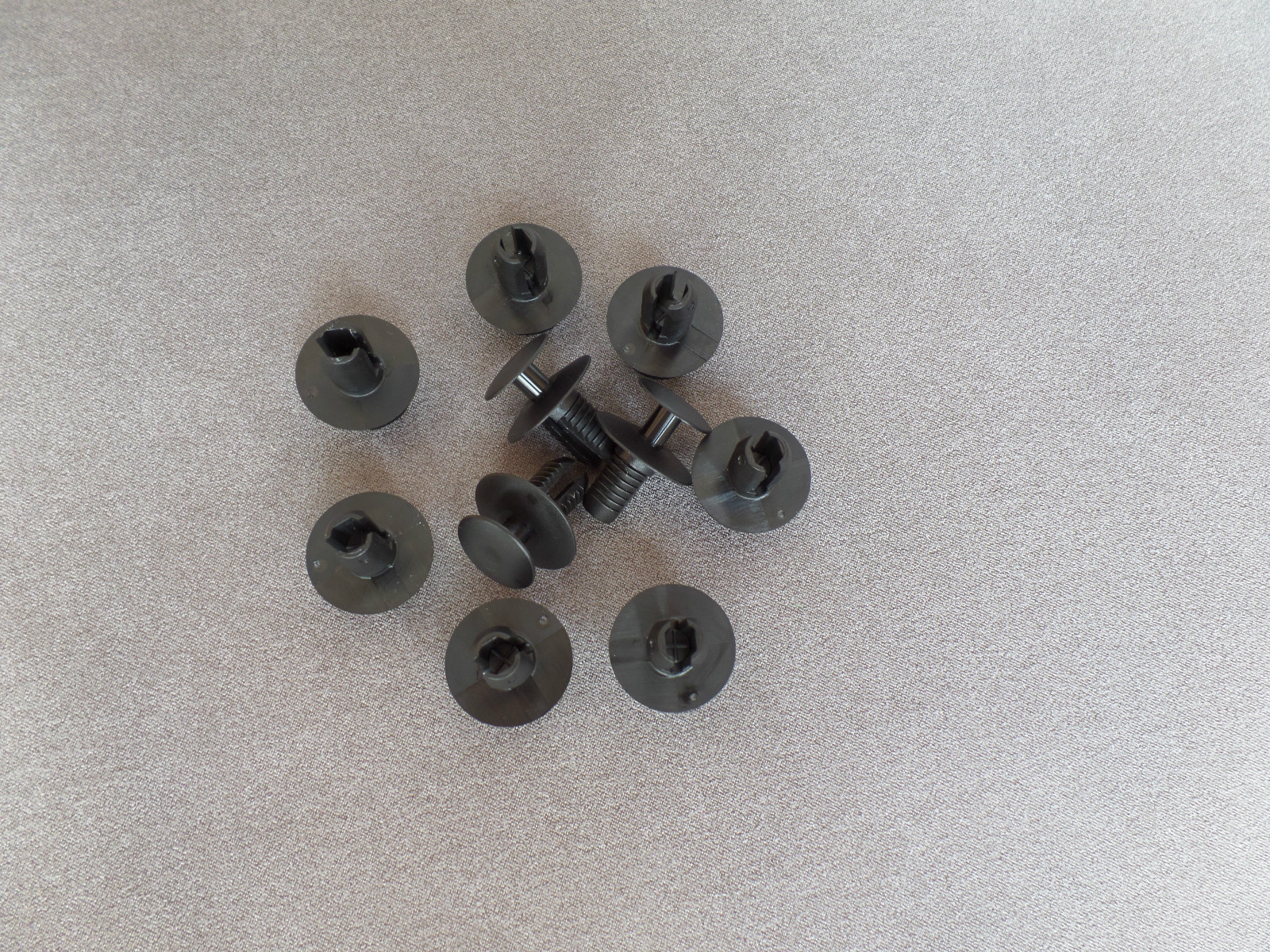 10 X SEITENSCHWELLER STOßSTANGEN BEFESTIGUNGS CLIP KLIPS 51471911992 | eBay