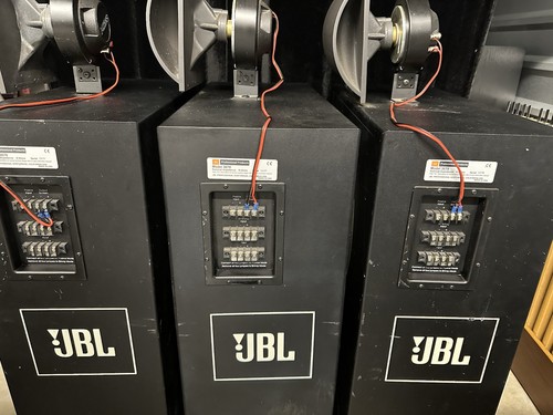 JBL Professional 3678 (x3) & JBL 3635 Subwoofer Cinema Hi-fi Home ...