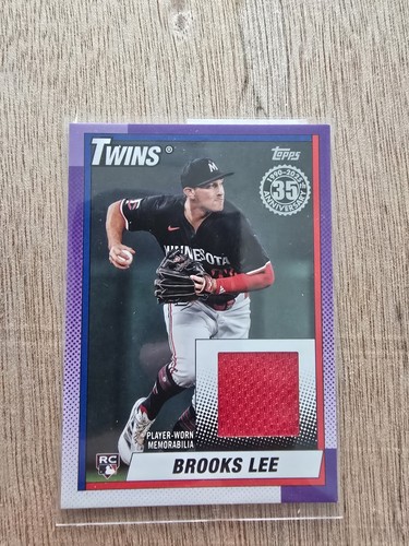 2025 Topps Series 2 Brooks Lee Relic Card #90R2-BL | eBay