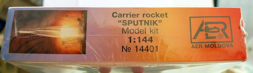 AER Moldova 14401 Carrier Rocket Sputnik Model Rocket Kit 1/144 Scale ...