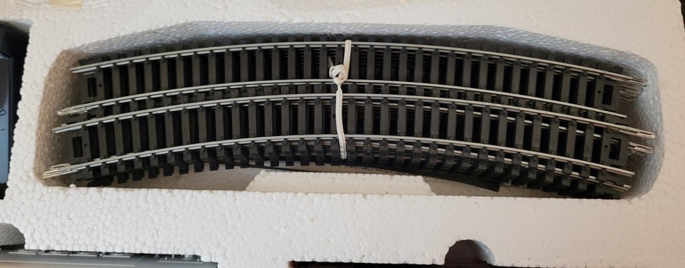 Life-Like Cargo Hauler HO Scale Electric Train Set No. 8828 Open Box | eBay