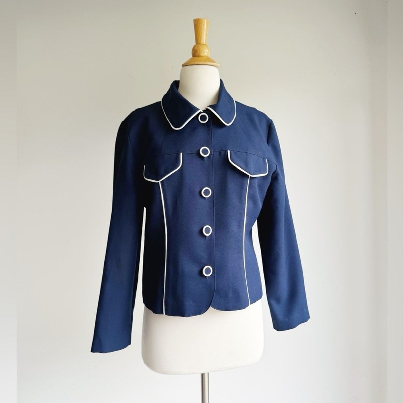 VINTAGE MARK FARREL Navy and White Contrast Cropped B… - Gem