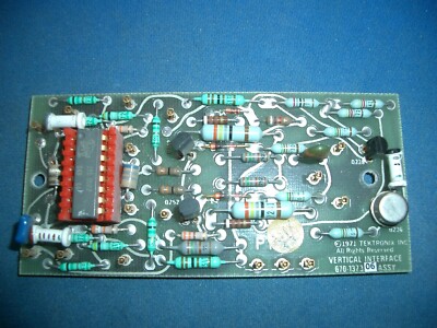 Oscilloscopes - Tektronix 7904 Oscilloscope
