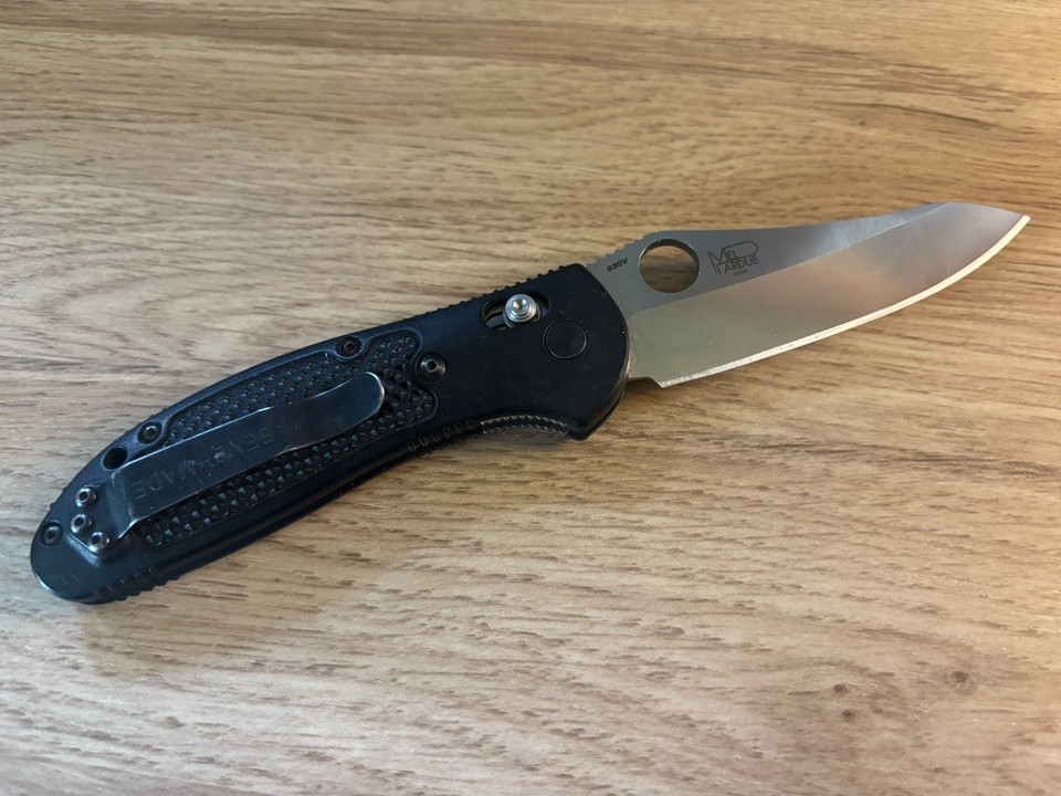 Benchmade 550-S30V Griptilian Nylon Handle Sheepsfoot CPM-S30V Blade | eBay