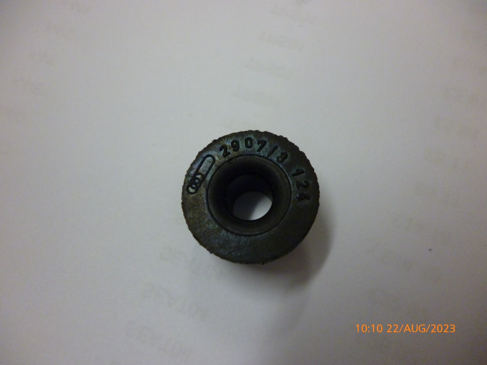 VW GROUP WASHER BOTTLE PUMP SEAL / GROMMET 443955465 | eBay