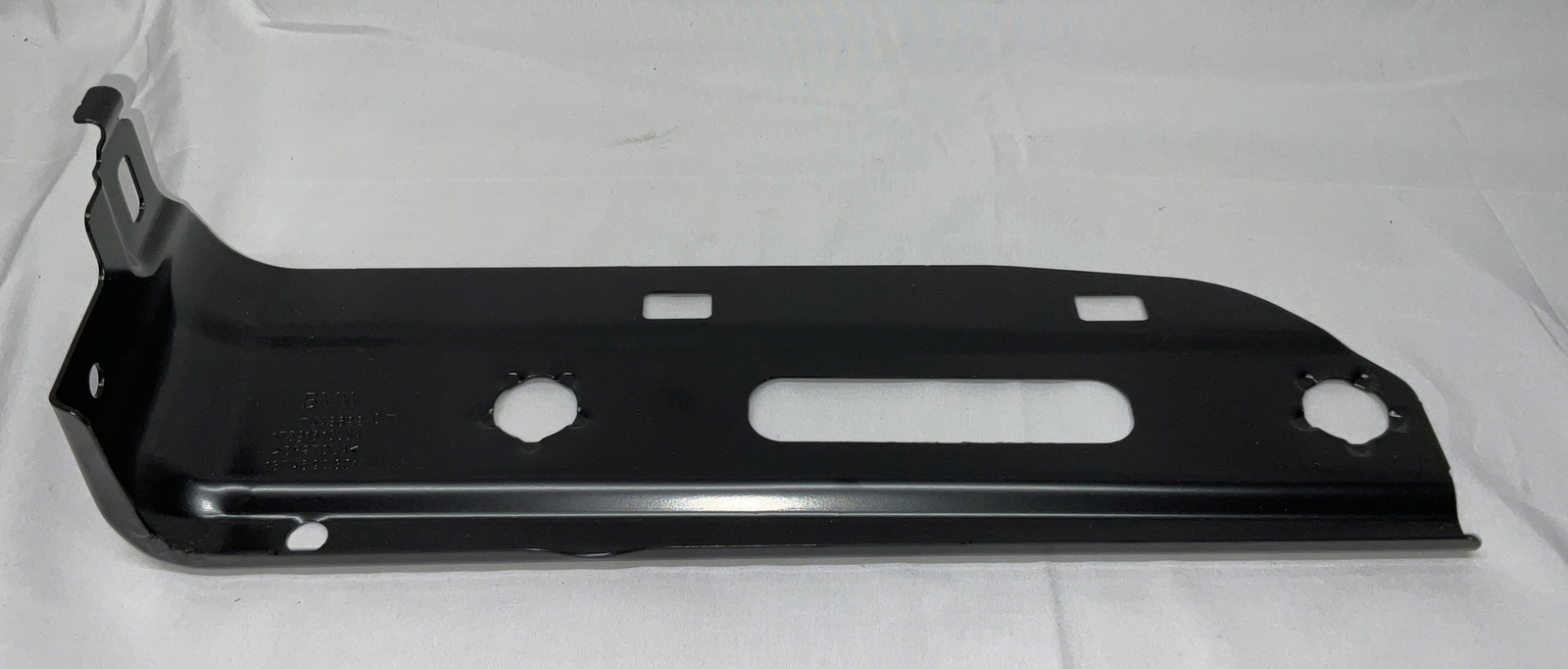 NEW GENUINE OEM 2019-2023 BMW RIGHT SIDE LOWER DUCT BRAKET | eBay