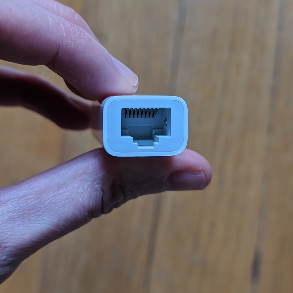 Apple Thunderbolt to Gigabit Ethernet Adapter RJ-45 MD463LL/A MODEL ...