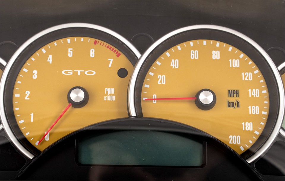 04-06 Pontiac GTO Holden Monaro 200mph Instrument Gauge Cluster Devil ...