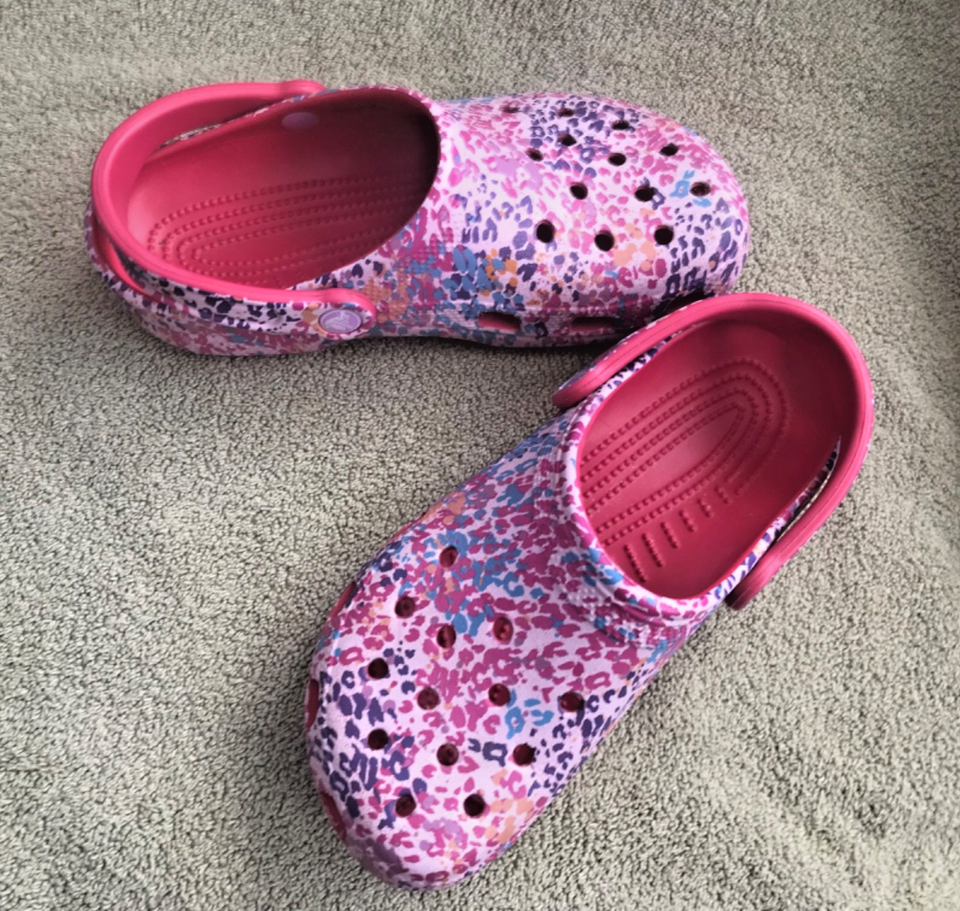 Crocs Classic Clog - Women’s Size 8 - Rare Floral Design - UNIQUE!!! | eBay
