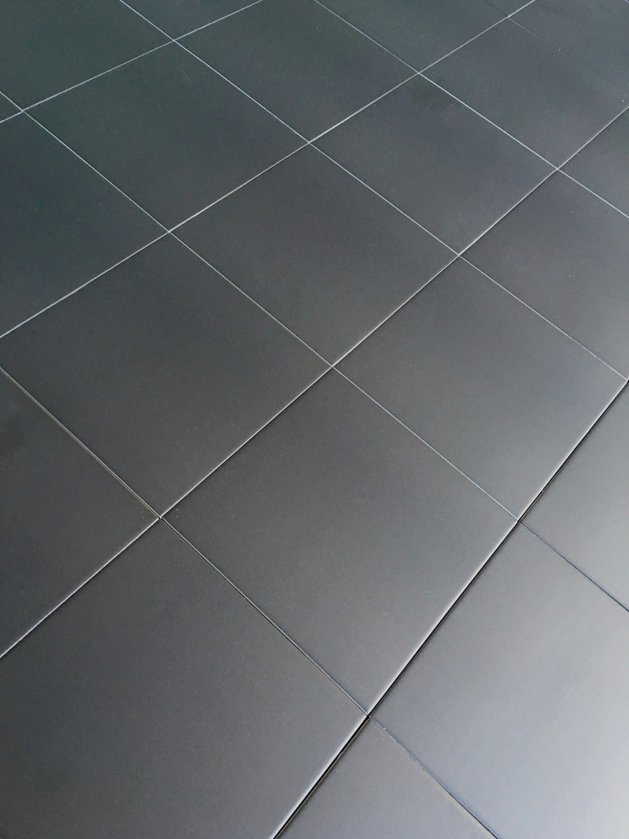 Matte Flat Black Tile Black Bevelled Matt Metro Tile 10x20cm | Luxury