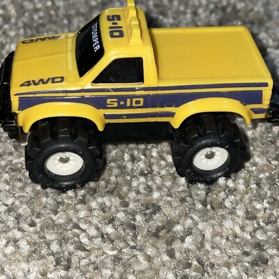 Schaper Stomper S-10 Yellow Pickup Truck Off Road Monster Mini Truck ...