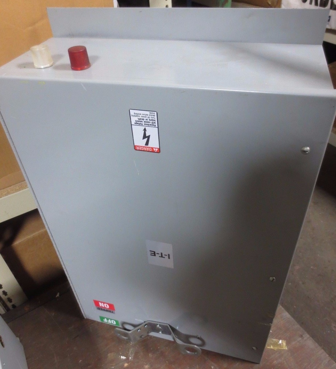 I-T-E SIEMENS BDFW400 WELDER BUS PLUG 400A, 600V w/ JXD63S400A BREAKER ...