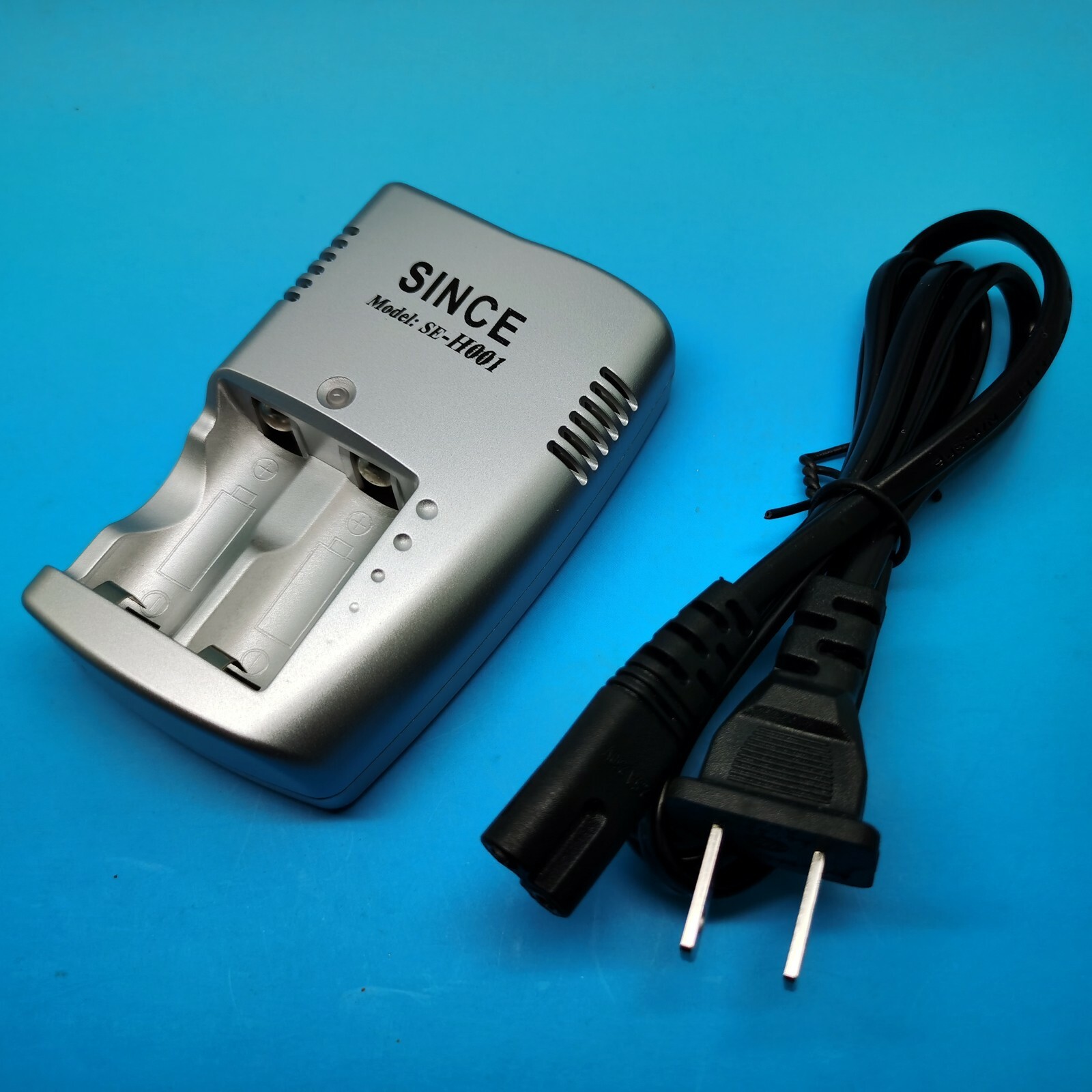 4 PCS CR123A 17345 1000mAh 3.0V Li-ion Rechargeable Battery + 1 PC ...