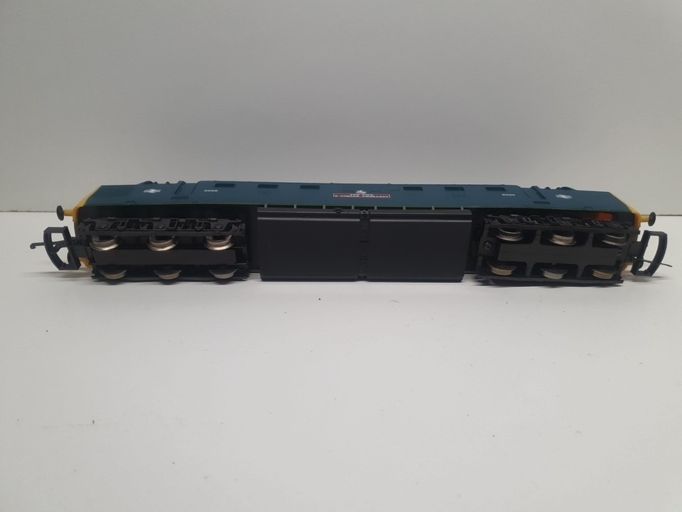 Lima Class 55 Deltic OO Gauge Diesel Engine the Fife Forfar Yeomanry ...