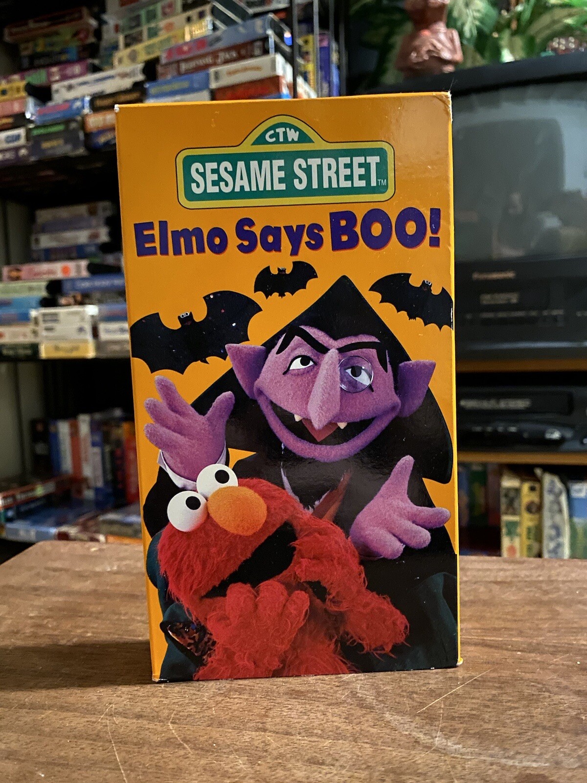 Sesame Street Elmo Says Boo VHS | eBay