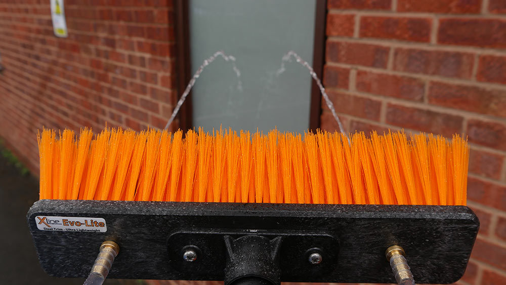 45 Foot Xline High Modulus Carbon Fibre Water Fed Pole + Free Evo-Lite ...