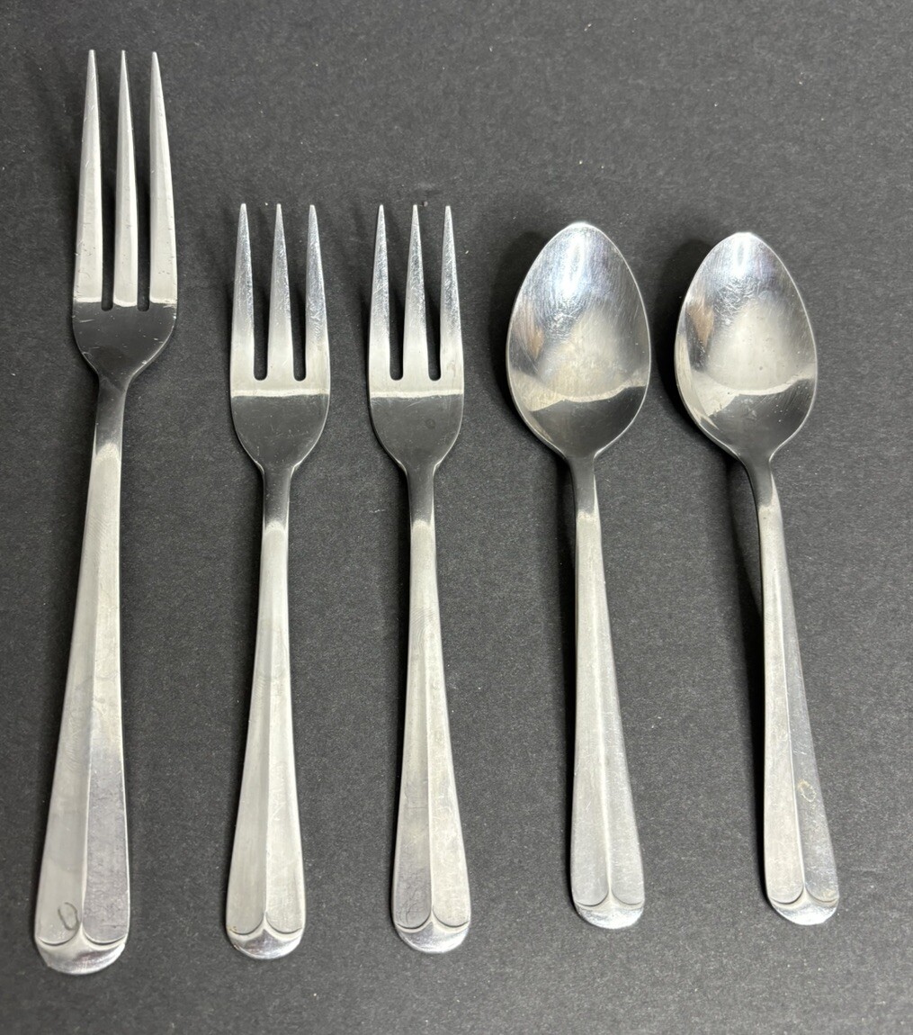 Walco Royal Bristol Stainless Flatware 5 Pieces Dinner Fork 2 Salad 2 ...