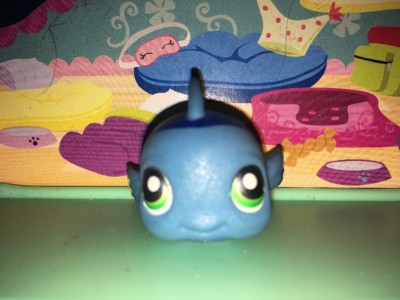 LPS Littlest Pet Shop #327 SHINY Blue FISH Authentic And Rare | eBay