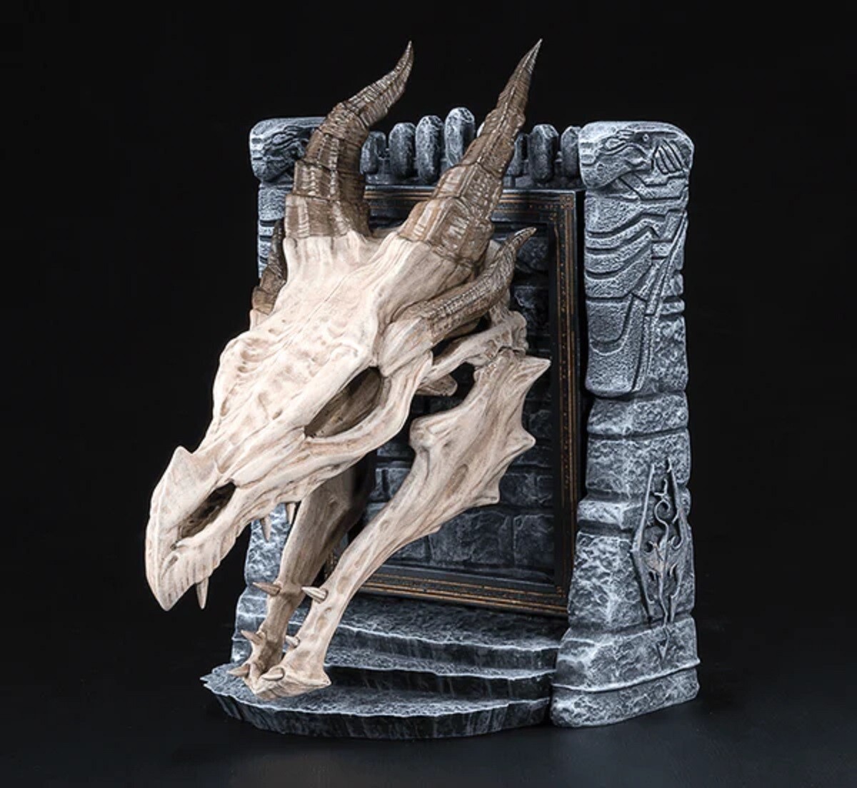 Skyrim Dragon Skull Polyresin Ornate Bookend #248 Elder Scrolls V 5 ...