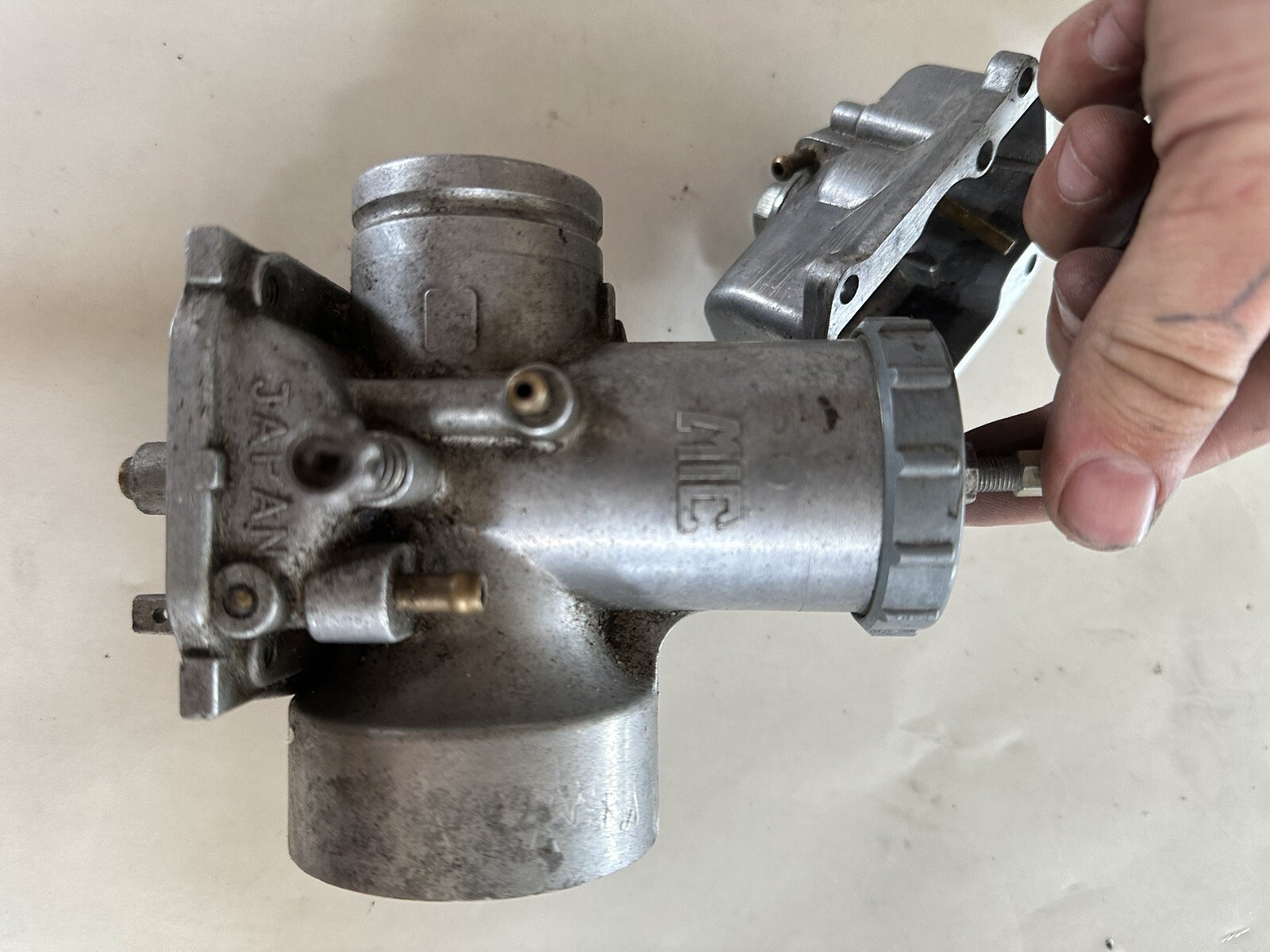 Mikuni KOGYO 38mm 38 Round Slide Carb Carburetor Honda CR250R MISSING ...