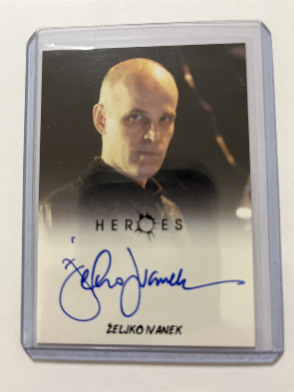 2010 Rittenhouse Heroes: Archives AUTO Card Zeljko Ivanek As Emile ...