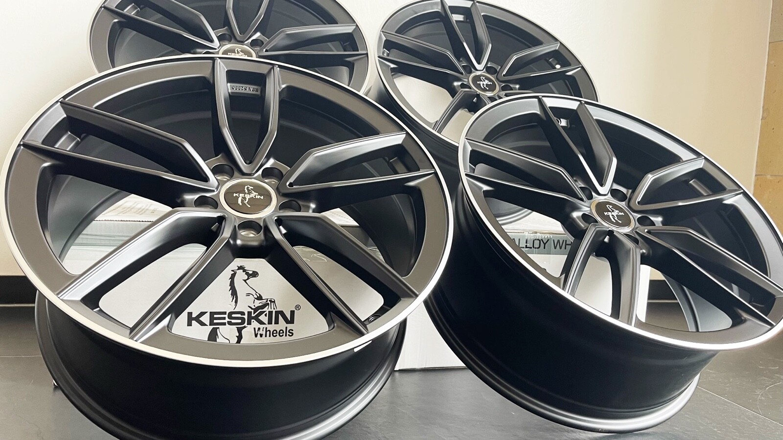 19 Zoll Keskin KT21 Alufelgen für Mercedes A C