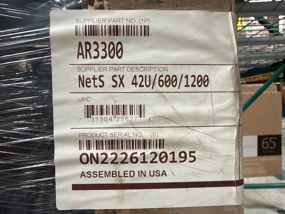 APC NetShelter SX Rack with Side Panels 42U AR3300 🇺🇸 🇺🇸 BRAND NEW ...