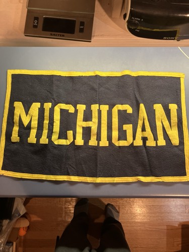 Vintage University Of Michigan 30x17 Felt Banner Pennant | eBay