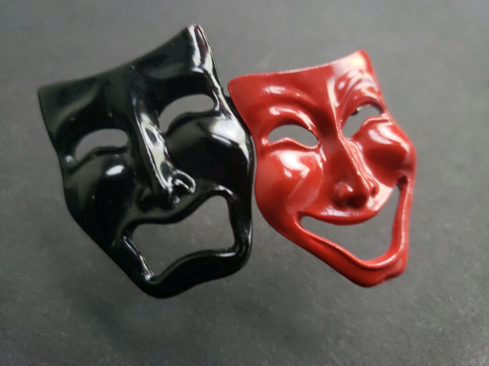 Comedy & Tragedy Theatre Mask Brooch Pin - Red & Black Metal | eBay