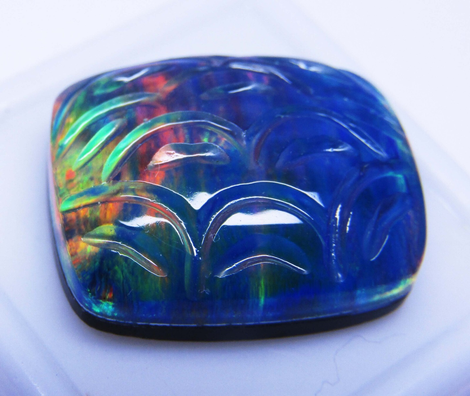 Synthétique 19.40 CT Multicolore Gilson Opale Triplet Desseré Pierre ...